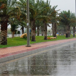 Arabie Saoudite - 15h45 | Plus de nuages coulent vers Dammam, Jubail et ...