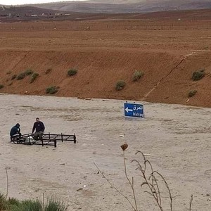 Jordan | Rescue of two people who were stuck inside their vehicle due ...