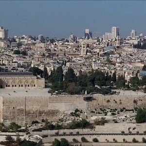 زخات محلية من الأمطار مُتوقعة على مختلف المناطق يوم الأربعاء طقس