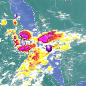 Saudi Arabia At 425 Pm Cumulus Clouds Affecting The Southwest Of The
