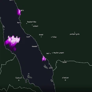 Saudi Arabia 700 Thunderstorms Affect Rabigh And Rain Is Expected To