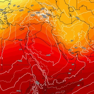 The low pressure system accompanied by snow in Europe pushes a strong ...
