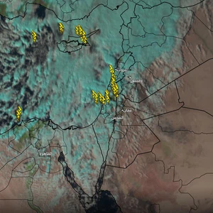 الاردن تحديث الساعة 320 عصراً الجبهة الهوائية القطبية الاولى تشارف