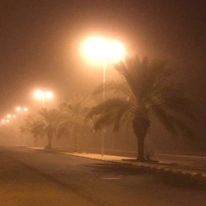Saudi Arabia A New Wave Of Strong Winds And Dust Shatters At The