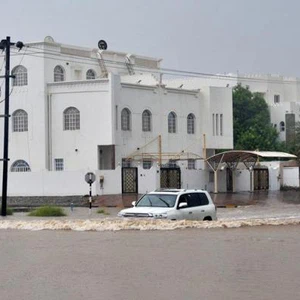 سلطنة عمان آخر تحديث لكميات الأمطار الهاطلة على ولايات السلطنة