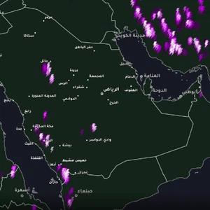 السعودية 405م تقلبات جوية وأمطار تتركز الآن على جنوب غرب وغرب