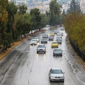 الأردن 1135 صباحاً زخات من الأمطار في أجزاء من العاصمة وتنبيه من
