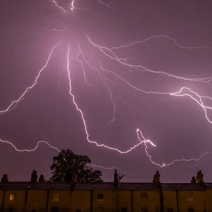 Arabie Saoudite 12h50 Des Pluies Plus Importantes à Hail Dans Les