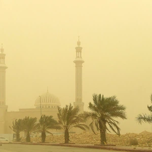 Riyadh 305pm A New Wave Of Dust On The Outskirts Of The Capital