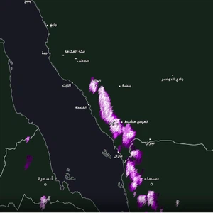 السعودية 425 عصراً عواصف رعدية قوية تترافق بالأمطار الغزيرة وزخات